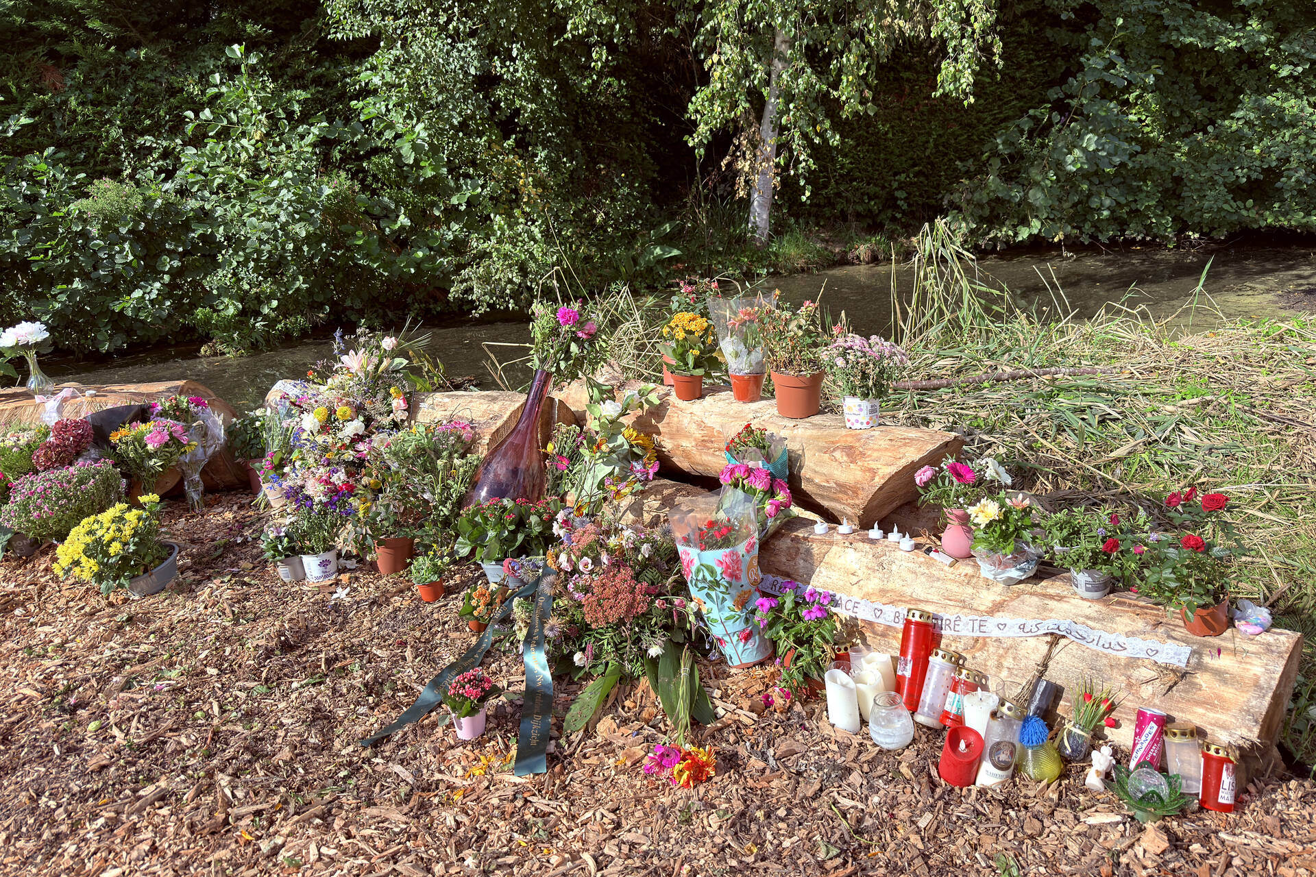 Monument ter nagedachtenis aan Lisa | 112-nu.nl